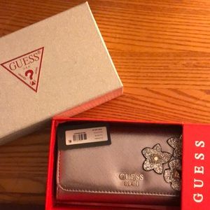 Guess Bags | 1981 Clutch Wallet Nwt | Poshmark
